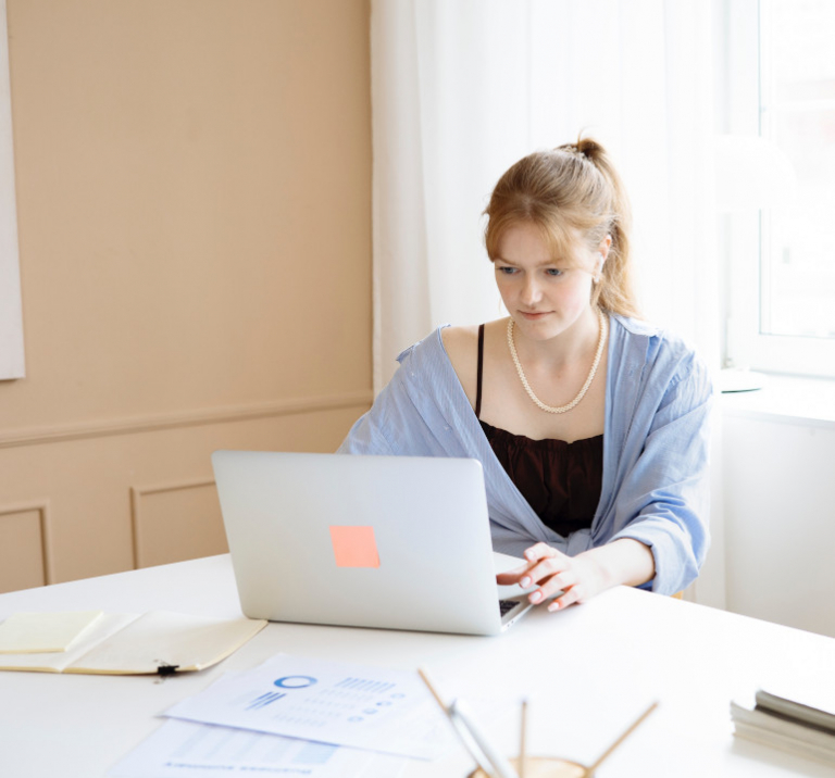 Cours d'anglais en ligne - British American Institute